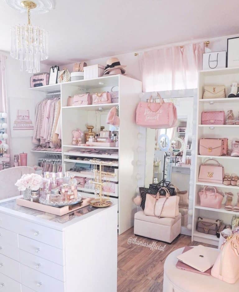 How to Make an Instagrammable Closet