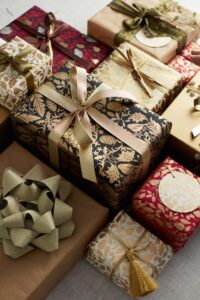 23 Christmas Wrapping Paper Ideas For 2025