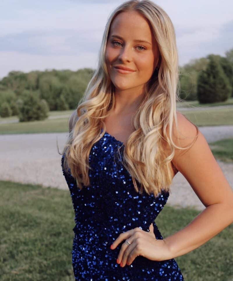 The Best 7 Homecoming Tips to Stand Out