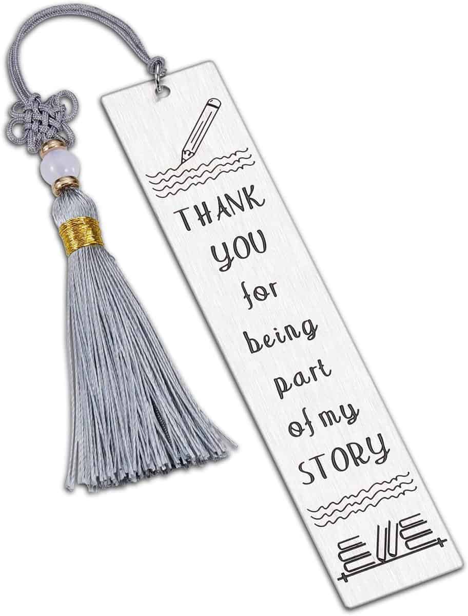 Appropriate Gifts for a College Professor to Show Gratitude