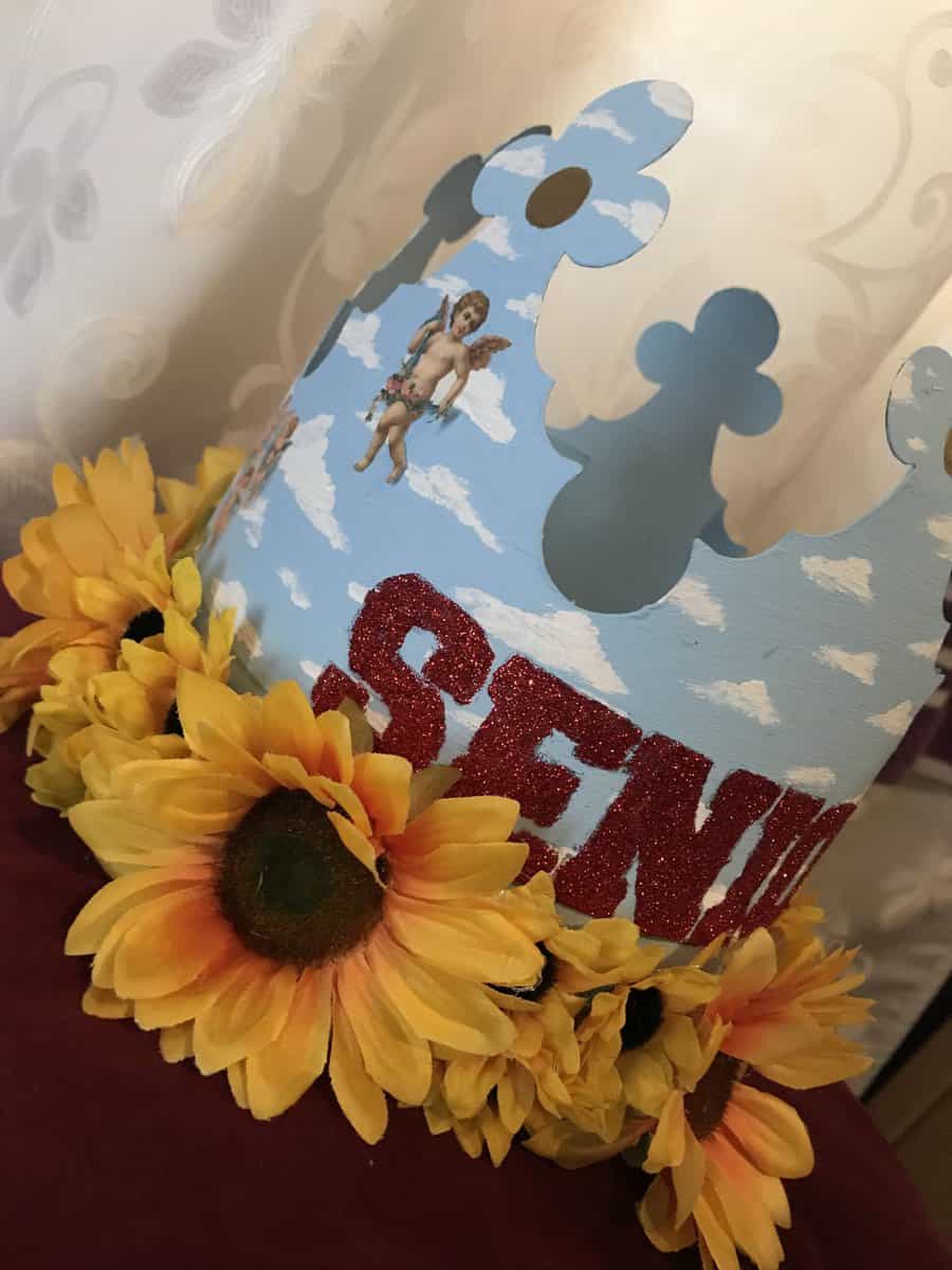 21 Senior Crown Ideas to Be the Center of Attention