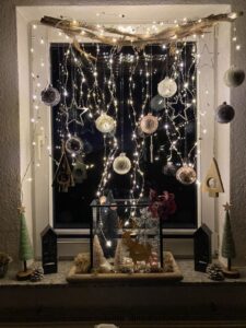 White Christmas Decor Ideas for Neutral Lovers: Exciting & Chic ...