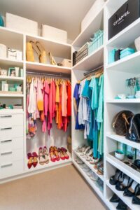 31 Easy Closet Organization Ideas (On a Budget!) to Maximize Your Space