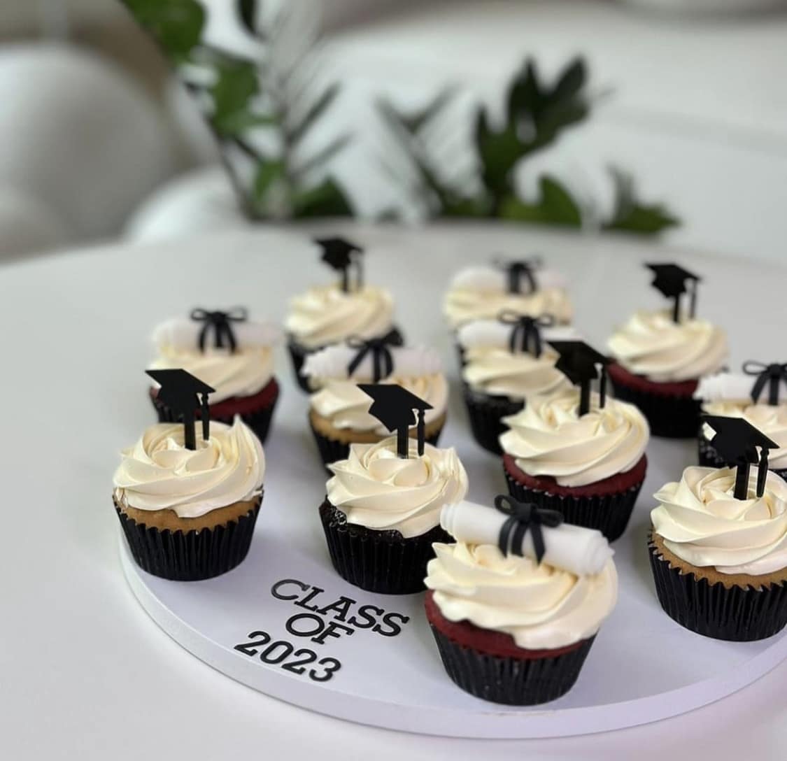 25 Graduation Cake Ideas: Slices of Success That Taste Like More!