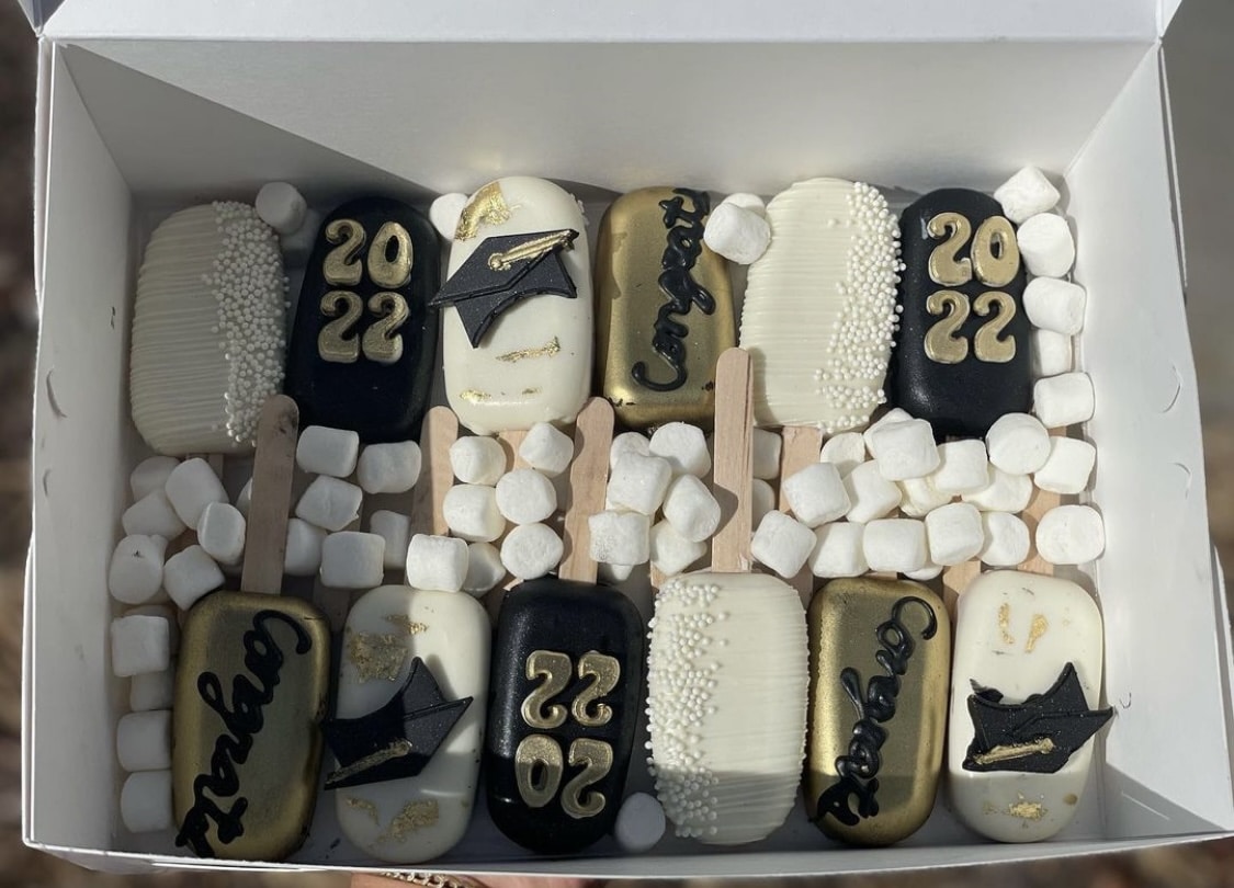 25 Graduation Cake Ideas: Slices of Success That Taste Like More!