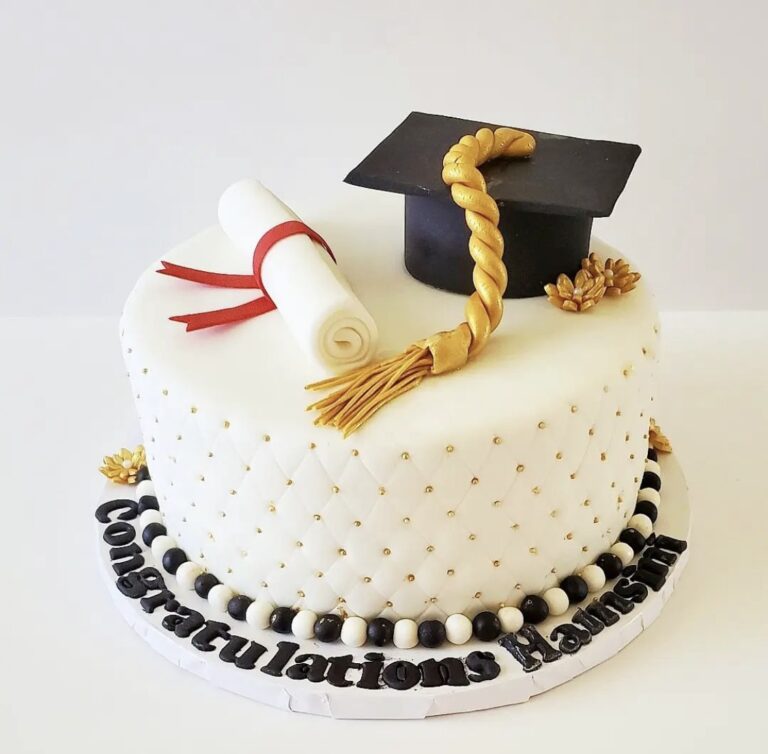 25 Graduation Cake Ideas: Slices of Success That Taste Like More!