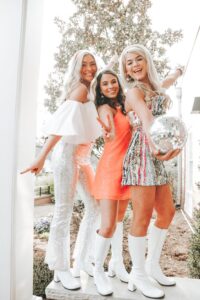 30+ Trio Halloween Costume Ideas that Will Win Every Contest