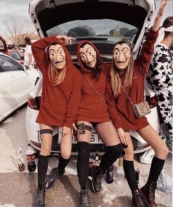 30+ Trio Halloween Costume Ideas that Will Win Every Contest