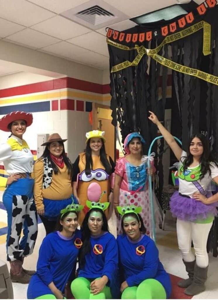 30+ Trio Halloween Costume Ideas that Will Win Every Contest