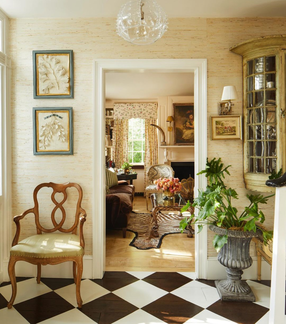 30 Old Money Home Decor Ideas: Fancy-Schmancy on a Shoestring Budget