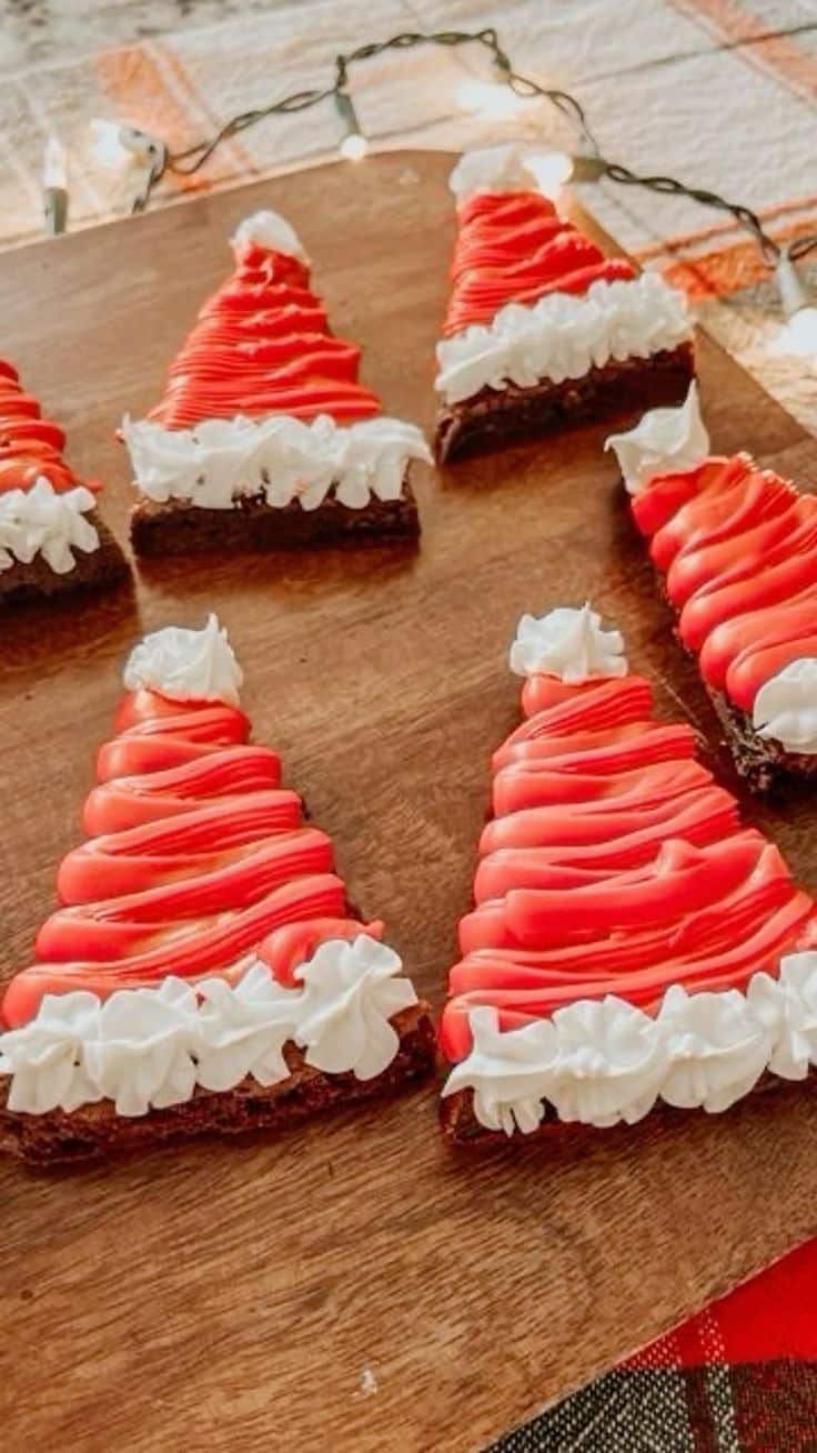 21 Christmas Dessert Ideas That'll Make Santa's Belly Jiggle