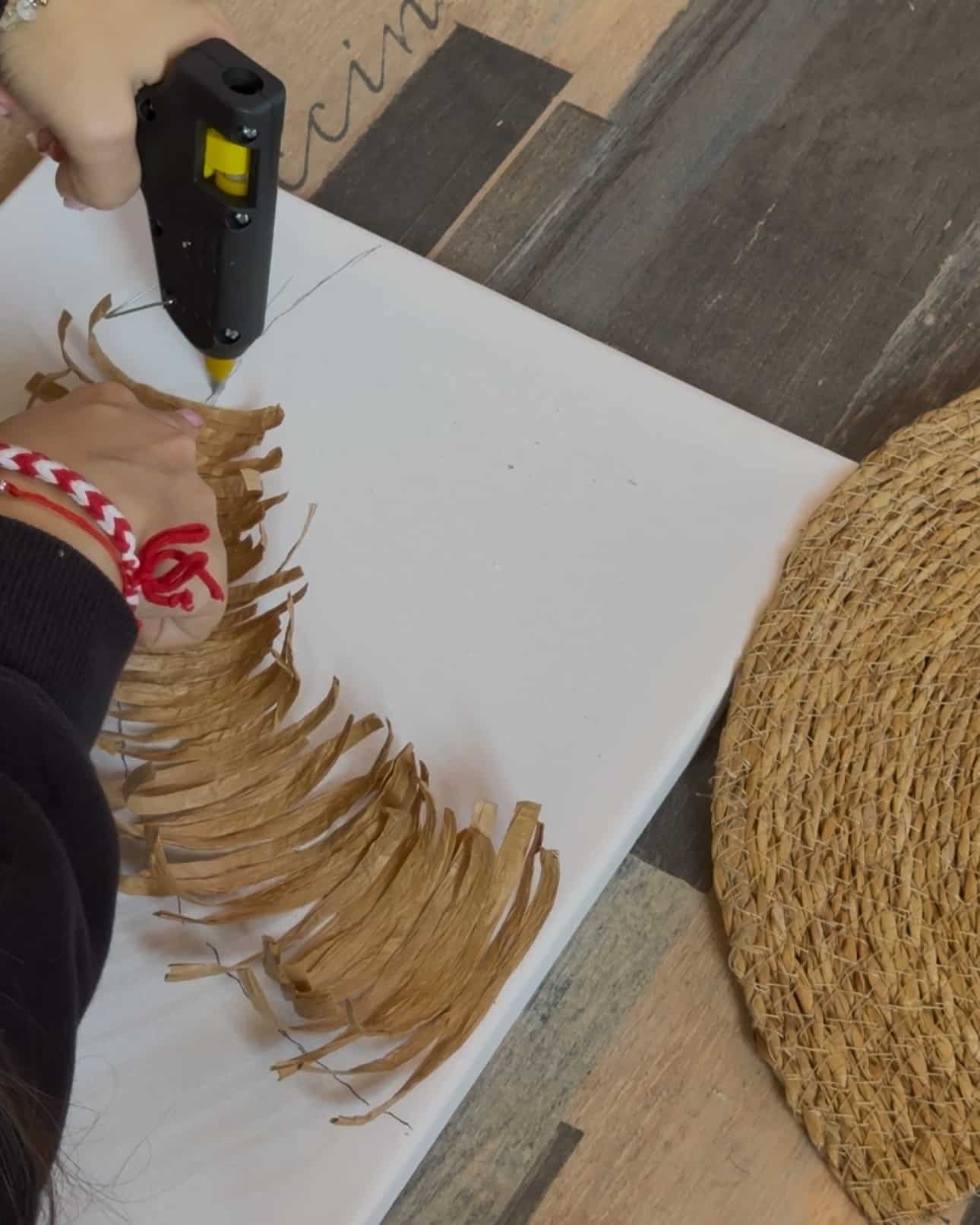DIY 3D Sunflowers: A Boho Art Project for Your Home