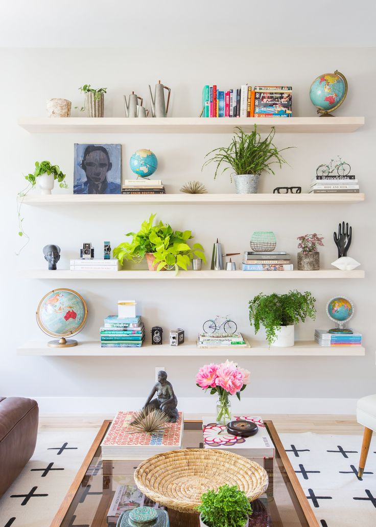 25 Stylish Ways to Display Travel Souvenirs in Your Home