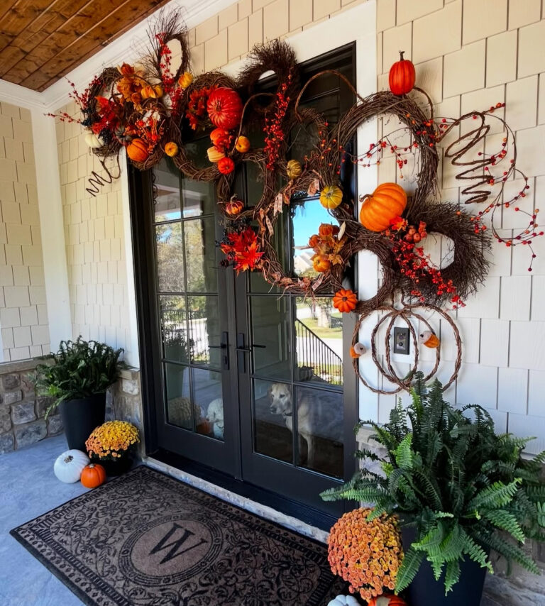 18 Gorgeous Fall Wreaths You’ll Love for Your Front Door & Beyond