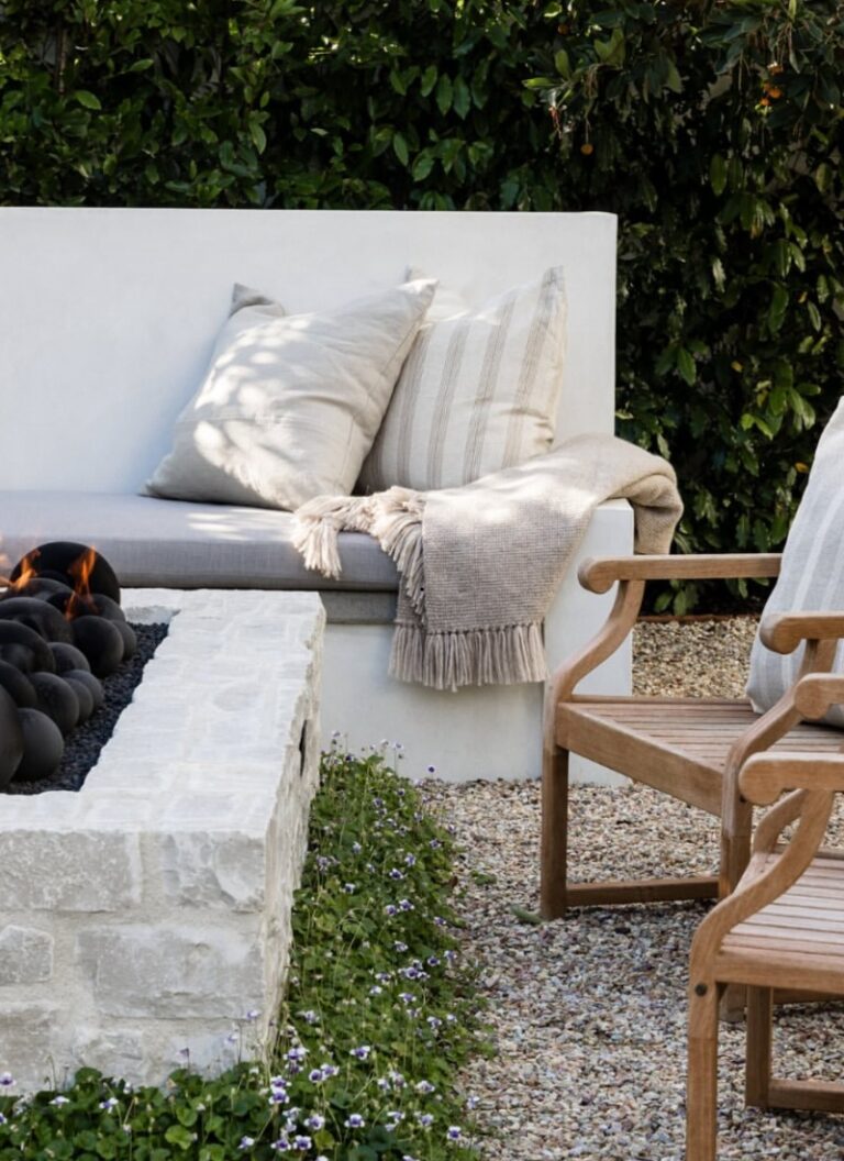 19 Cozy & Stylish Fire Pit Ideas to Transform Your Backyard