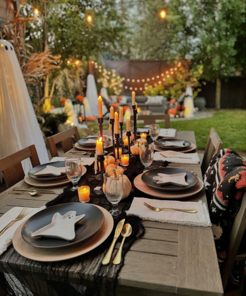 15 DIY Halloween Centerpieces: Cute, Creepy, and Totally Doable