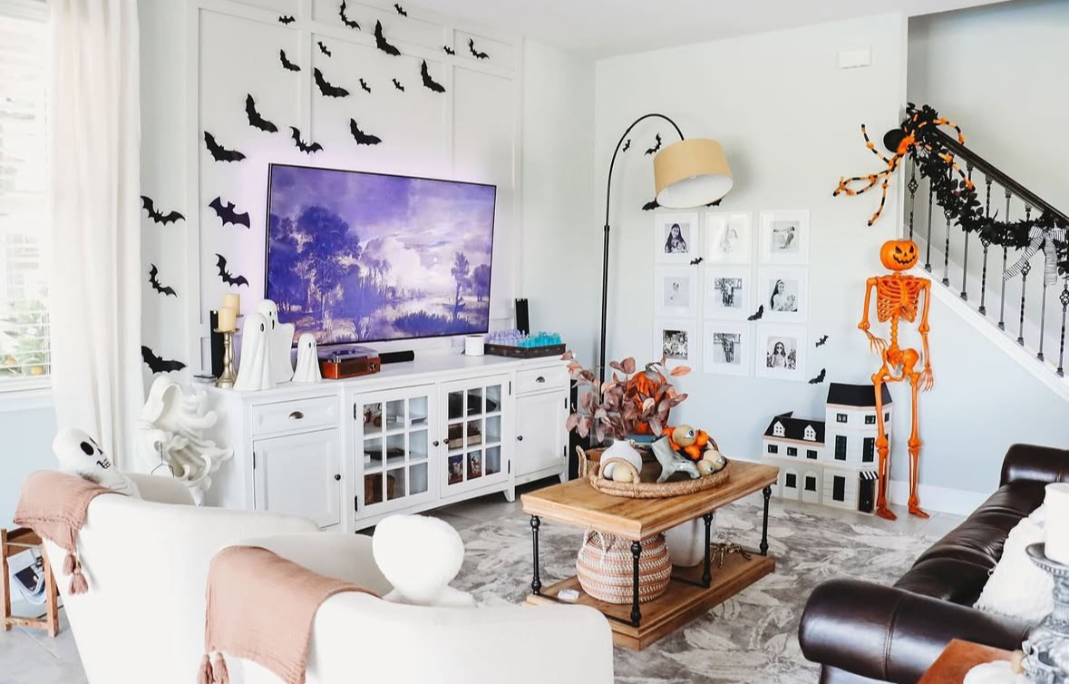 Effortless 27 Halloween Living Room Ideas for Instant Mood