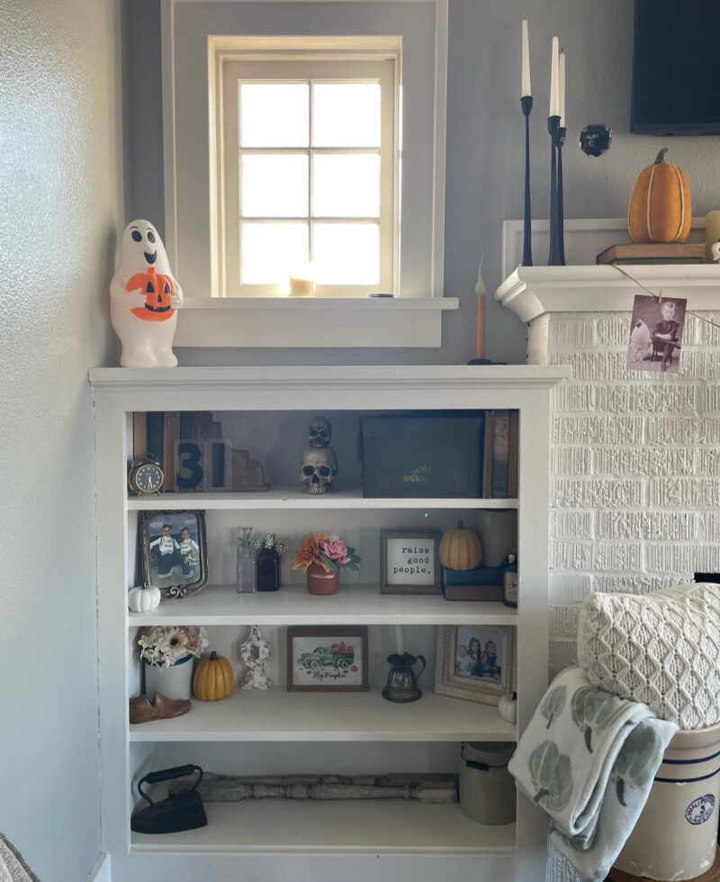 Effortless 27 Halloween Living Room Ideas for Instant Mood
