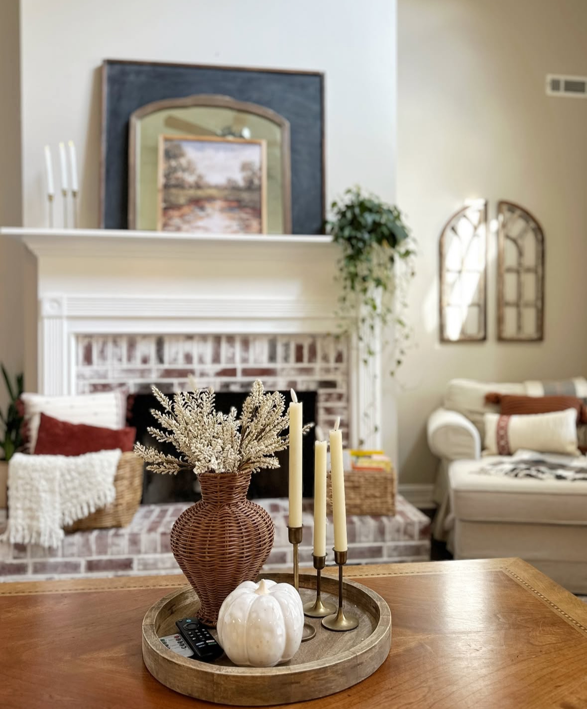 24 Chic Fall Coffee Table Ideas (You Can Build in Minutes)
