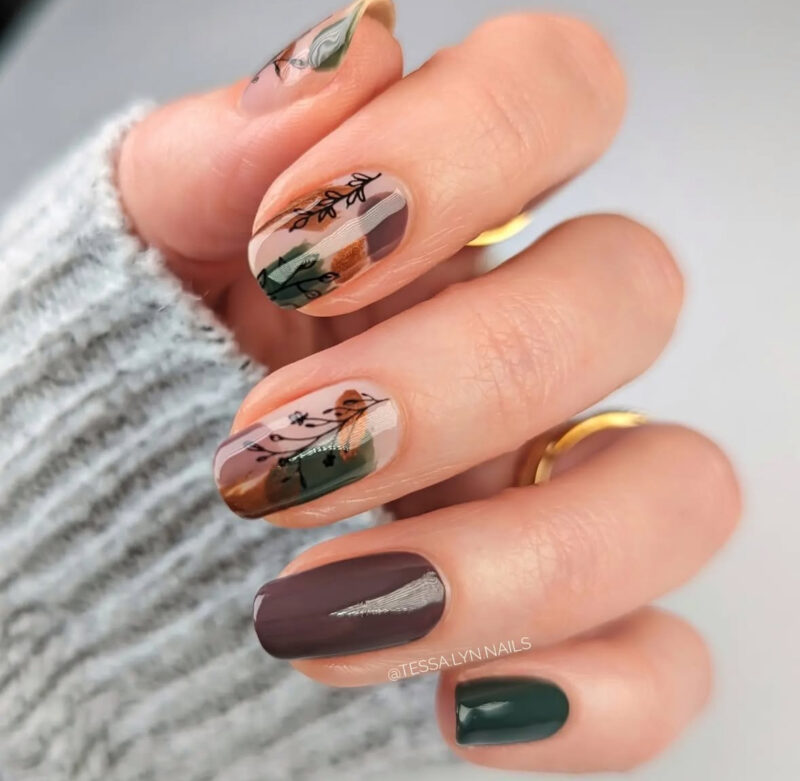 What Color Nails for November? Here Are the Prettiest 27 Picks