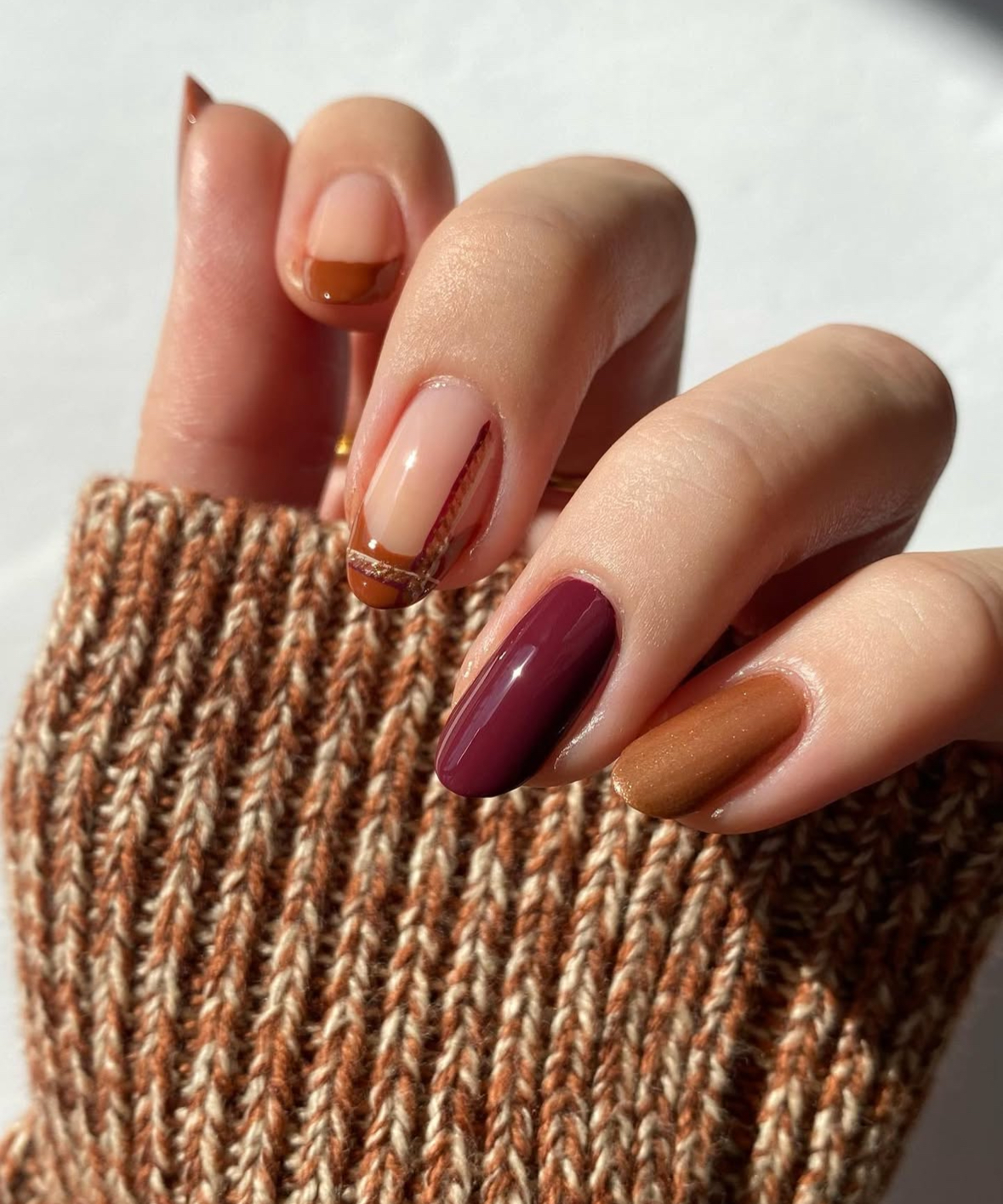 What Color Nails for November? Here Are the Prettiest 27 Picks