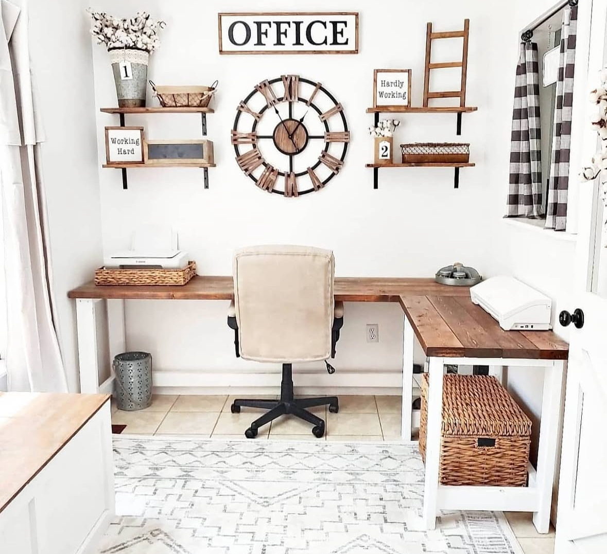 23 Farmhouse Home Office Ideas for Work-From-Home Life