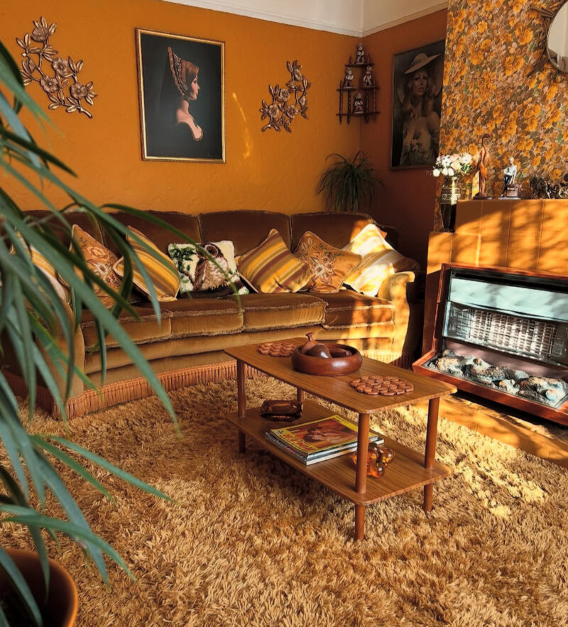 23 Rooms That Prove 70s Living Room Decor Is Weirdly Perfect for Right Now